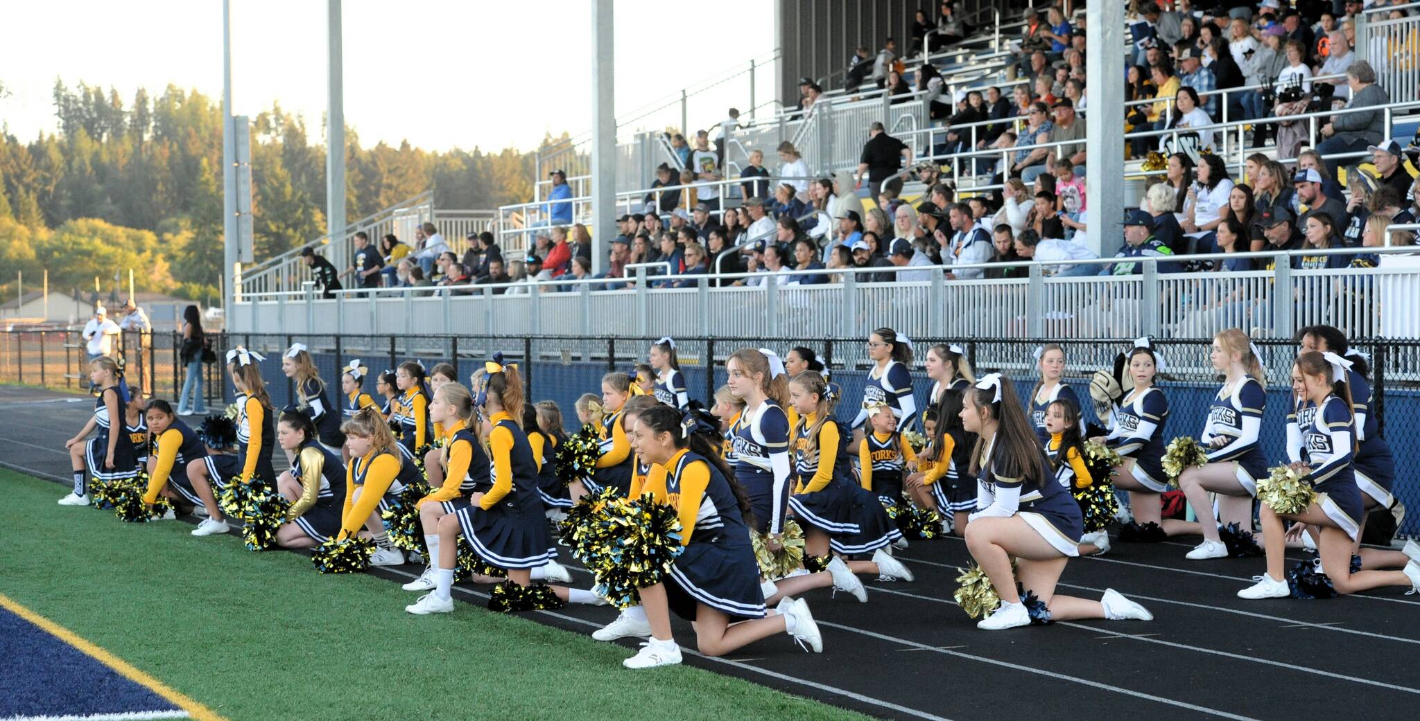 Spartans win Homecoming game | Forks Forum